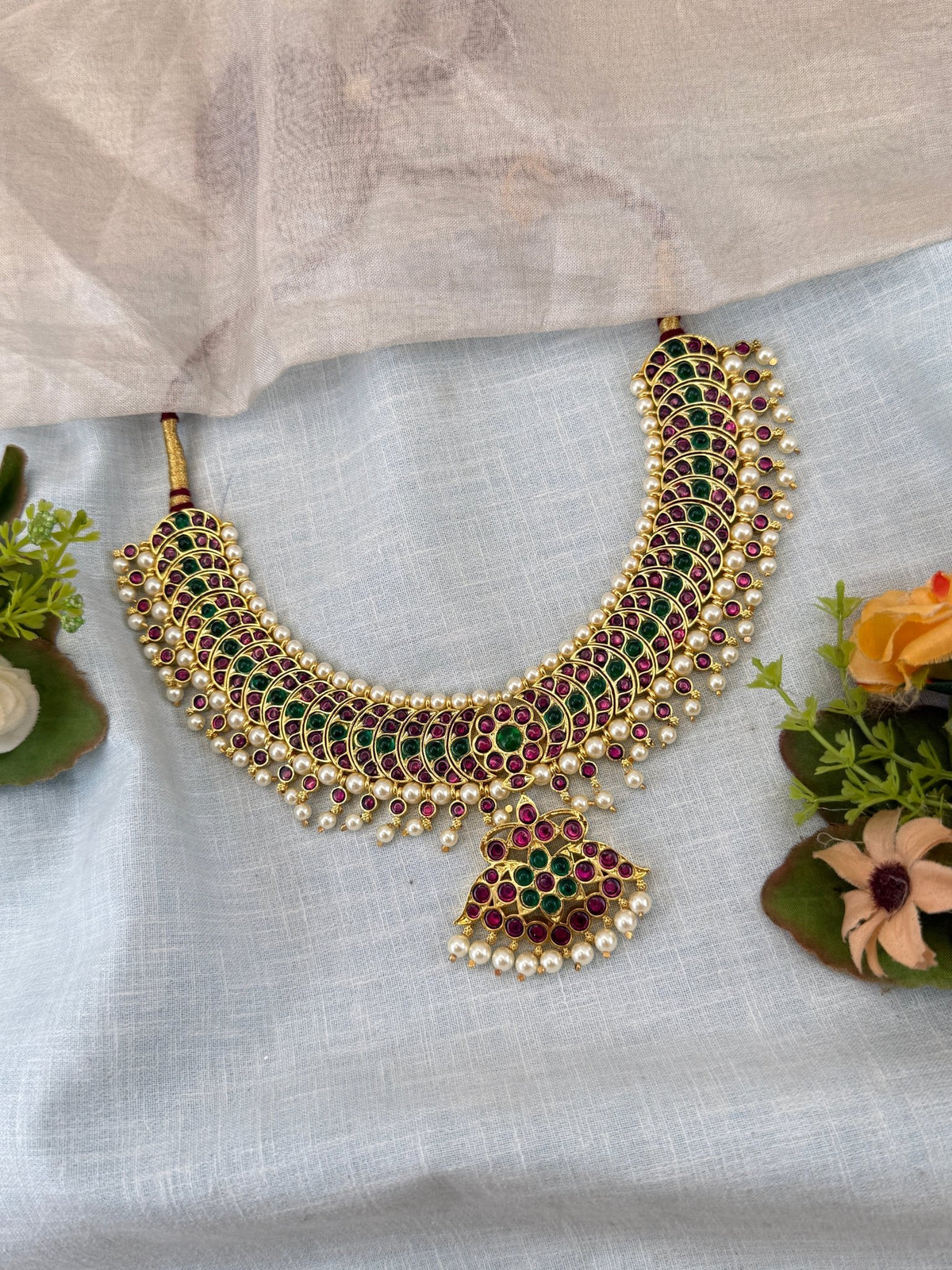 Luxurious Kemp Temple Grand Short Necklace 152 - Mahilas