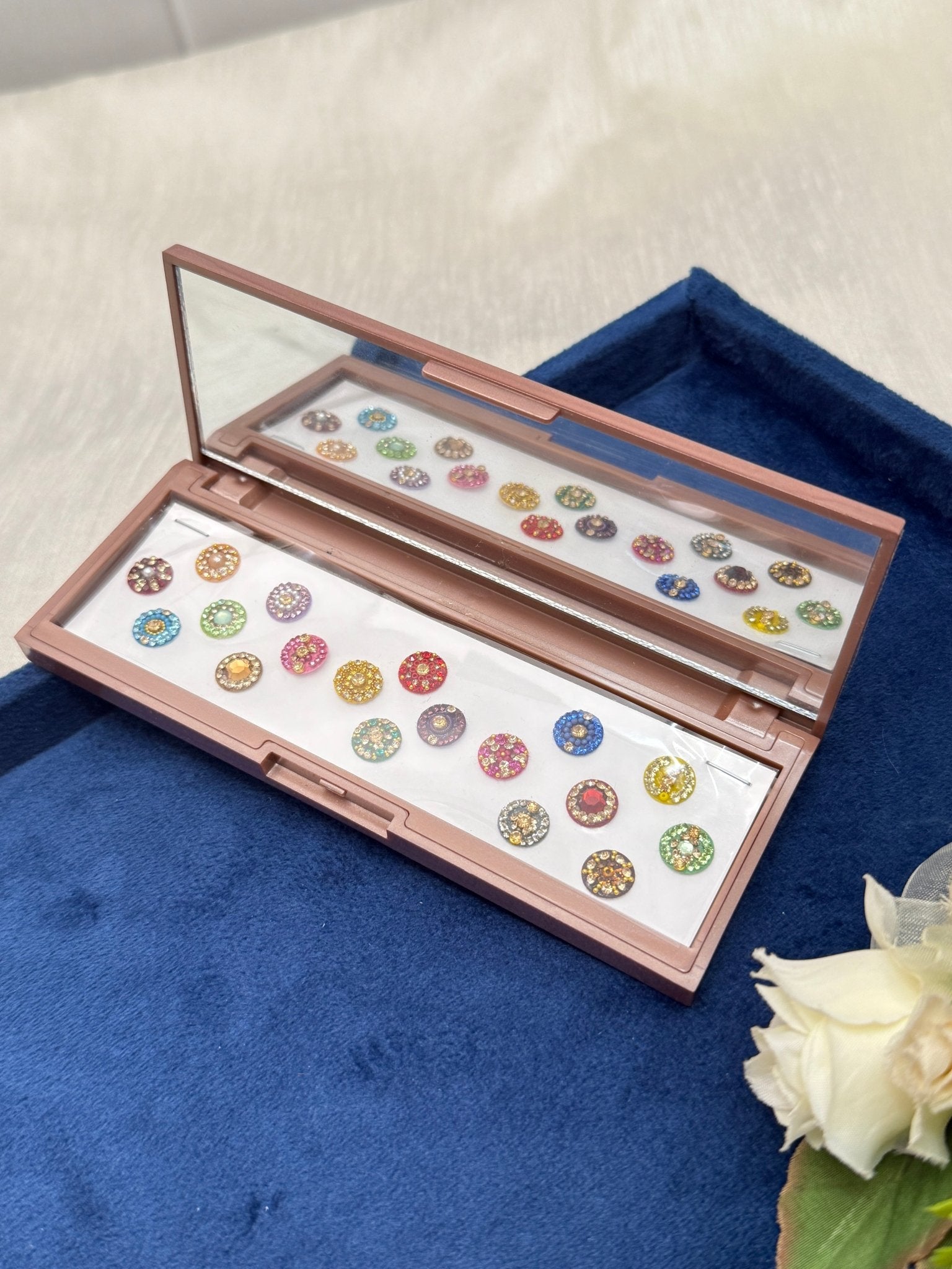 Premium Grand Bindi Box 168 - Mahilas