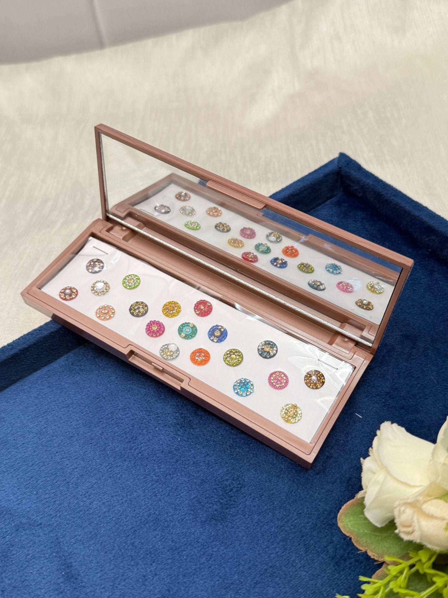 Premium Grand Bindi Box 170 - Mahilas